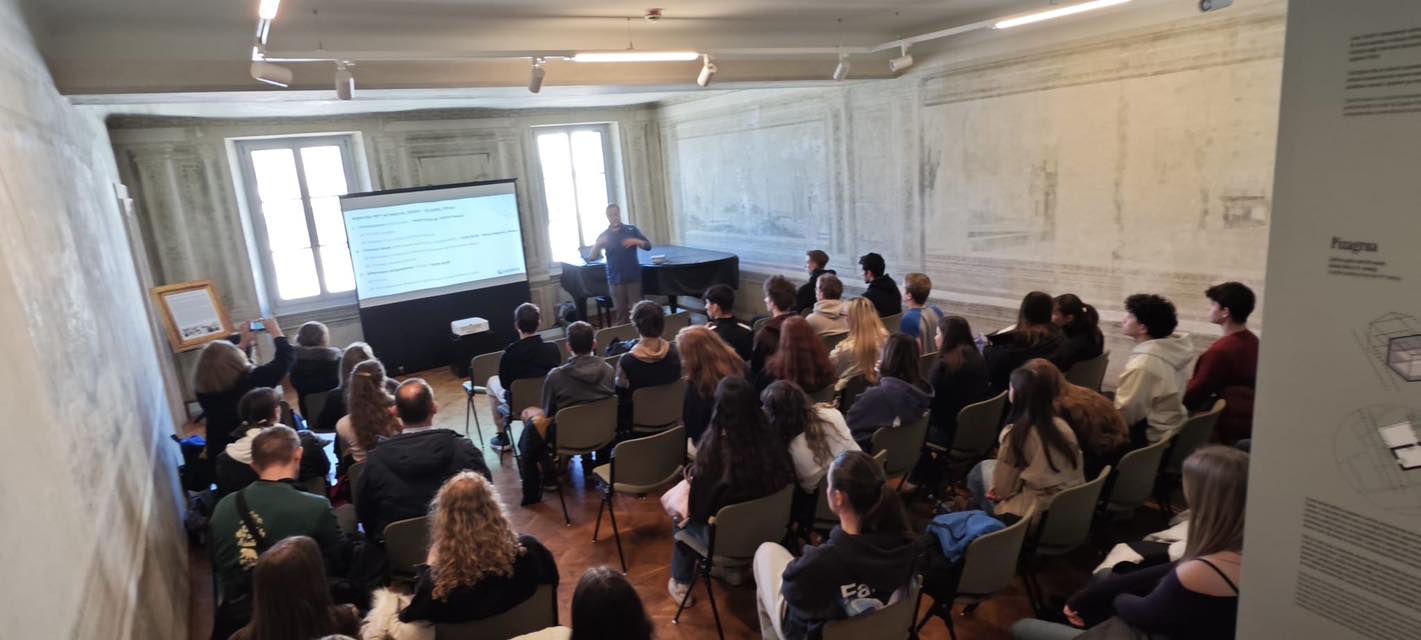 Foto: Studenti del progetto Erasmus SCORE - Comunita degli Italiani ...